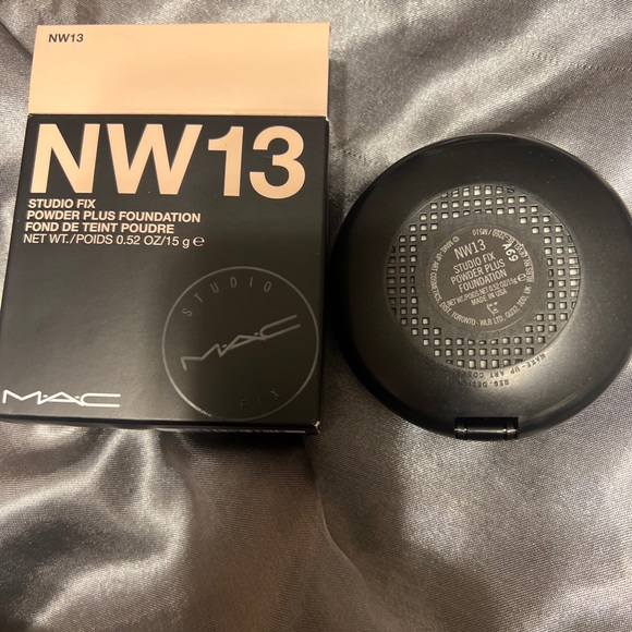 MAC Cosmetics | Makeup | Mac Cosmetics Studio Fix Powder Plus Foundation Nw3 Full Size | Poshmark